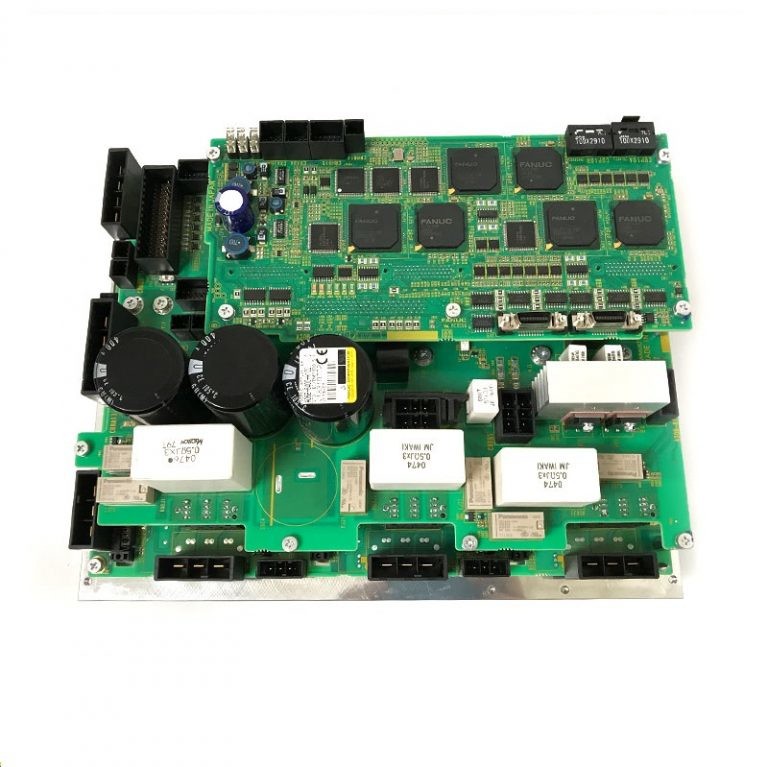 EL AMPLIFICADOR SERVO 6 AXIS DE FANUC A06B-6400-H101 CONTROLA UN ROBOT ...